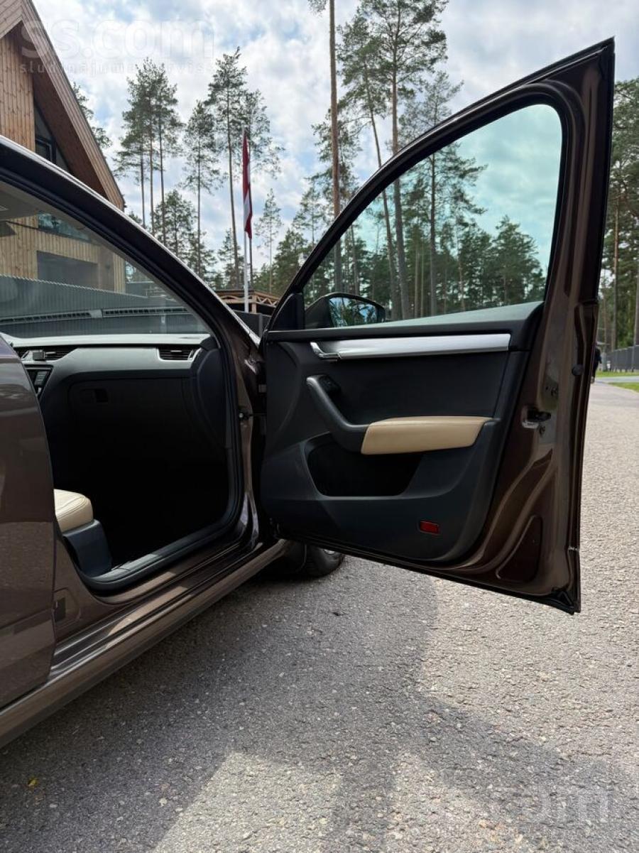 Brown Skoda Octavia 2019 in Riga, with an engine capacity of 1.50 L and mileage of 65 thousand km for 12550 €, photo 13 on AUTOMOTO.COM.LV