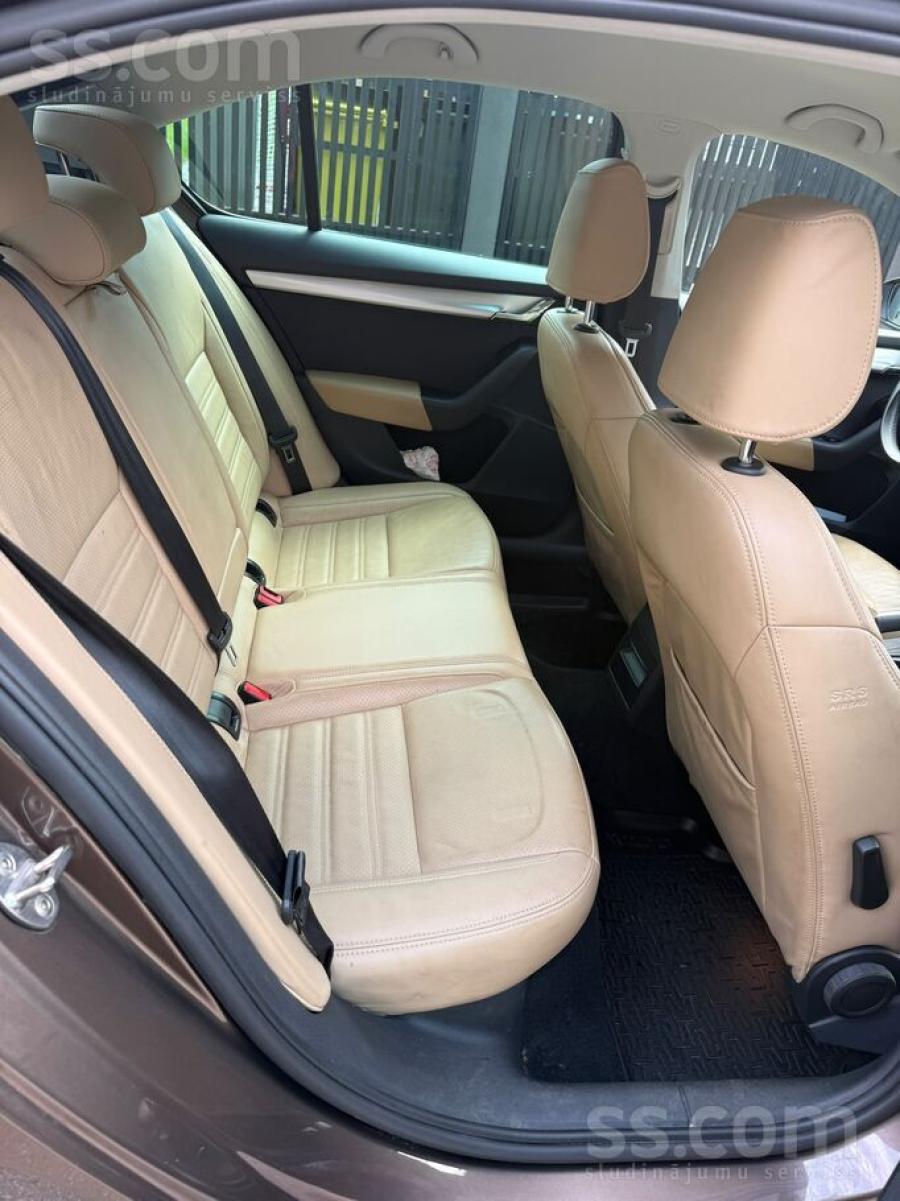 Brown Skoda Octavia 2019 in Riga, with an engine capacity of 1.50 L and mileage of 65 thousand km for 12550 €, photo 16 on AUTOMOTO.COM.LV