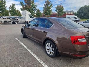 Brūns Skoda Octavia 2019 Klaipėda, ar dzinēja tilpumu 1.50 L un nobraukumu 105 tūkst. km par 12500 €, foto  vietnē AUTOMOTO.COM.LV