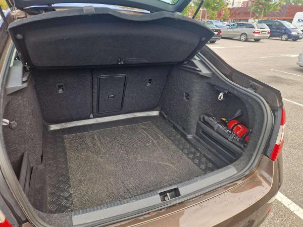Коричневый Шкода Октавия 2019 в Клайпеда, объемом двигателя 1.50 л и пробегом 105 тыс. км за 12500 €, фото 5 на AUTOMOTO.COM.LV