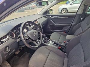 Brown Skoda Octavia 2019 in Klaipeda, with an engine capacity of 1.50 L and mileage of 105 thousand km for 12500 €, photo 7 on AUTOMOTO.COM.LV