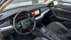 Brown Skoda Octavia 2020 in Riga, with an engine capacity of 2.00 L and mileage of 88 thousand km for 16190 €, photo 10 on AUTOMOTO.COM.LV