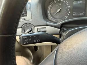 Brūns Skoda Octavia 2005 Cēsis, ar dzinēja tilpumu 2.00 L un nobraukumu 248 tūkst. km par 2290 €, foto 22 vietnē AUTOMOTO.COM.LV
