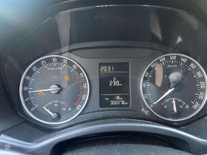 Brown Skoda Octavia 2009 in Vilnius, with an engine capacity of 1.90 L and mileage of 308 thousand km for 950 €, photo 14 on AUTOMOTO.COM.LV