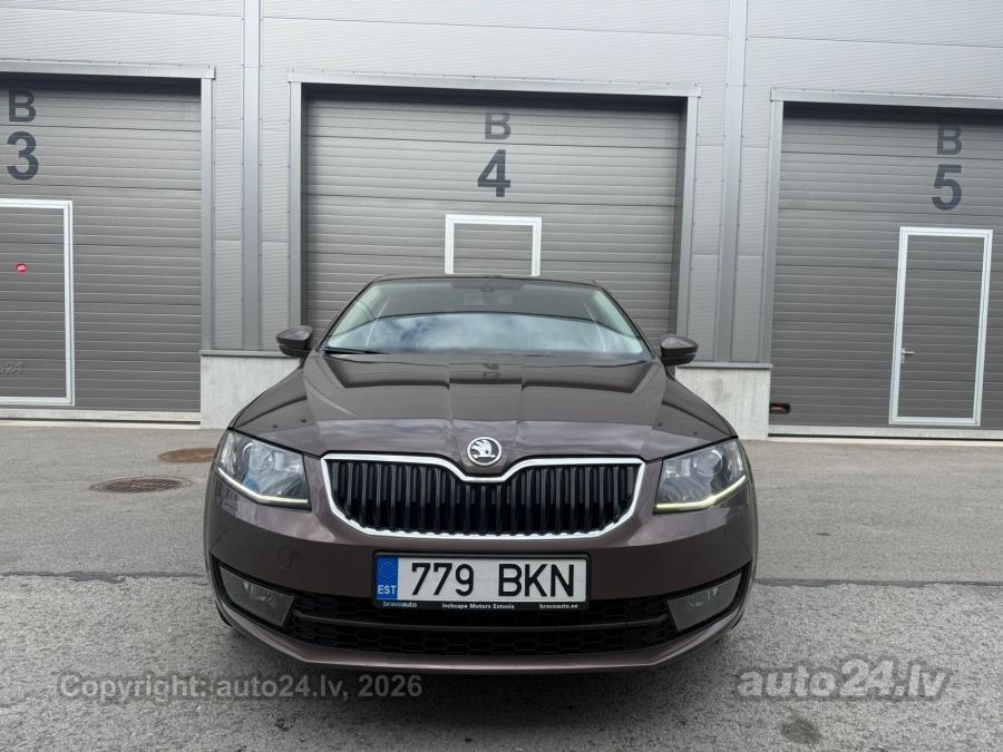 Brown Skoda Octavia 2013 in Tallinn, with an engine capacity of 1.80 L and mileage of 170 thousand km for 8000 €, photo 4 on AUTOMOTO.COM.LV