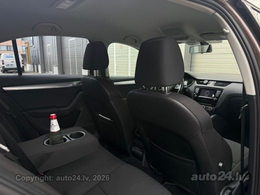 Brown Skoda Octavia 2013 in Tallinn, with an engine capacity of 1.80 L and mileage of 170 thousand km for 8000 €, photo 10 on AUTOMOTO.COM.LV
