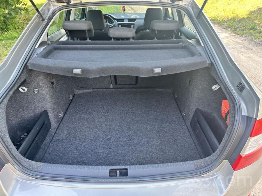 Brūns Skoda Octavia 2013 Ogre, ar dzinēja tilpumu 2.00 L un nobraukumu 349 tūkst. km par 5500 €, foto 9 vietnē AUTOMOTO.COM.LV