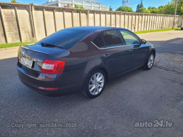 Brūns Skoda Octavia 2013 Narva, ar dzinēja tilpumu 1.80 L un nobraukumu 220 tūkst. km par 4000 €, foto 4 vietnē AUTOMOTO.COM.LV