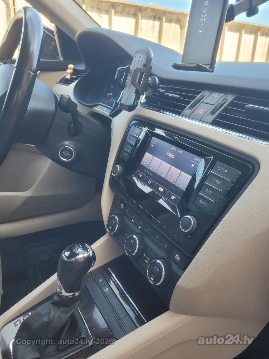 Brown Skoda Octavia 2013 in Narva, with an engine capacity of 1.80 L and mileage of 220 thousand km for 4000 €, photo 16 on AUTOMOTO.COM.LV