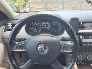 Brown Skoda Octavia 2013 in Narva, with an engine capacity of 1.80 L and mileage of 220 thousand km for 4000 €, photo 17 on AUTOMOTO.COM.LV