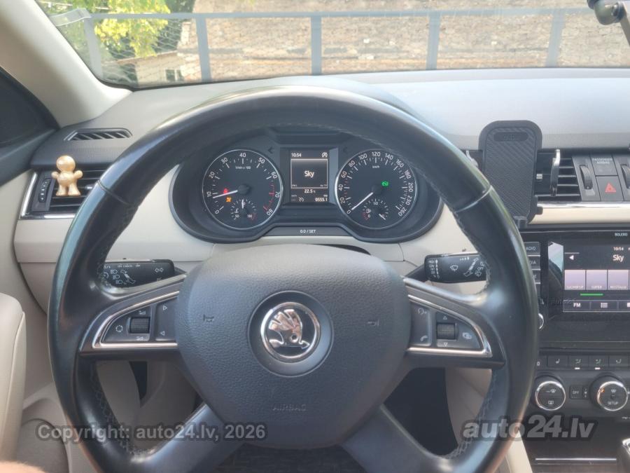 Brown Skoda Octavia 2013 in Narva, with an engine capacity of 1.80 L and mileage of 220 thousand km for 4000 €, photo 17 on AUTOMOTO.COM.LV