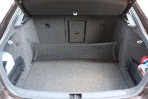 Brown Skoda Octavia 2013 in Vilnius, with an engine capacity of 1.97 L and mileage of 146 thousand km for 6800 €, photo 15 on AUTOMOTO.COM.LV