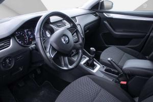 Brown Skoda Octavia 2014 in Kaunas, with an engine capacity of 1.60 L and mileage of 220 thousand km for 6190 €, photo 6 on AUTOMOTO.COM.LV