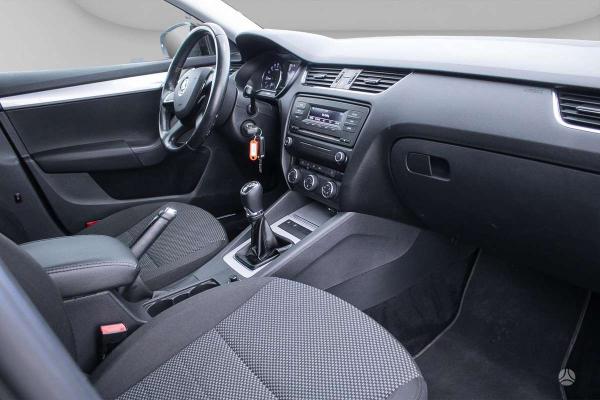 Brūns Skoda Octavia 2014 Kauņa, ar dzinēja tilpumu 1.60 L un nobraukumu 220 tūkst. km par 6190 €, foto 9 vietnē AUTOMOTO.COM.LV