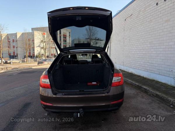 Brown Skoda Octavia 2015 in Tallinn, with an engine capacity of 1.20 L and mileage of 248 thousand km for 7000 €, photo 8 on AUTOMOTO.COM.LV