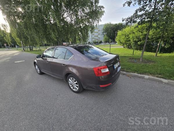 Brown Skoda Octavia 2015 in Riga, with an engine capacity of 1.80 L and mileage of 154 thousand km for 9200 €, photo 4 on AUTOMOTO.COM.LV