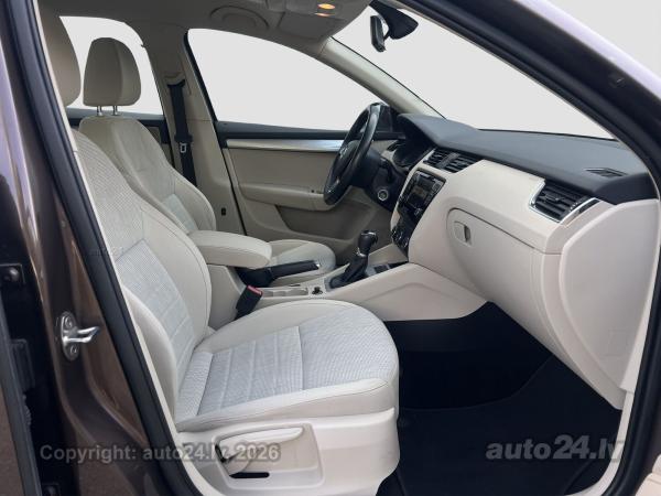Brown Skoda Octavia 2015 in Parnu, with an engine capacity of 1.40 L and mileage of 219 thousand km for 9450 €, photo 5 on AUTOMOTO.COM.LV