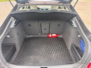 Brown Skoda Octavia 2016 in Tallinn, with an engine capacity of 1.60 L and mileage of 266 thousand km for 7000 €, photo 11 on AUTOMOTO.COM.LV
