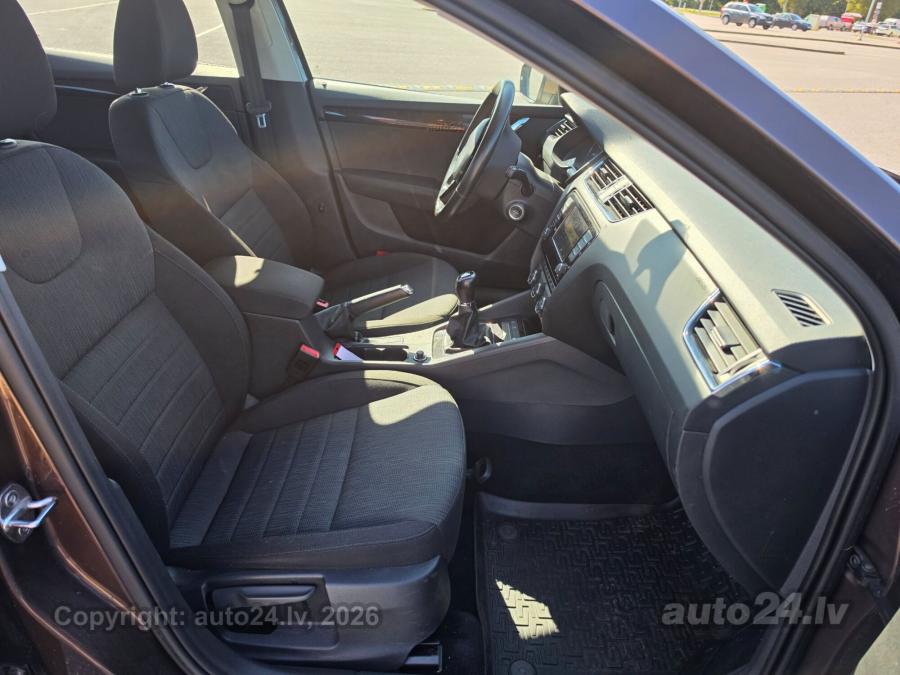 Brūns Skoda Octavia 2016 Kerdla, ar dzinēja tilpumu 1.00 L un nobraukumu 94 tūkst. km par 7900 €, foto 15 vietnē AUTOMOTO.COM.LV