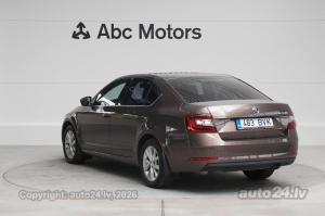 Brown Skoda Octavia 2017 in Tallinn, with an engine capacity of 1.40 L and mileage of 105 thousand km for 8990 €, photo 7 on AUTOMOTO.COM.LV