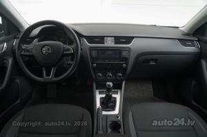 Brown Skoda Octavia 2017 in Tallinn, with an engine capacity of 1.40 L and mileage of 105 thousand km for 8990 €, photo 9 on AUTOMOTO.COM.LV