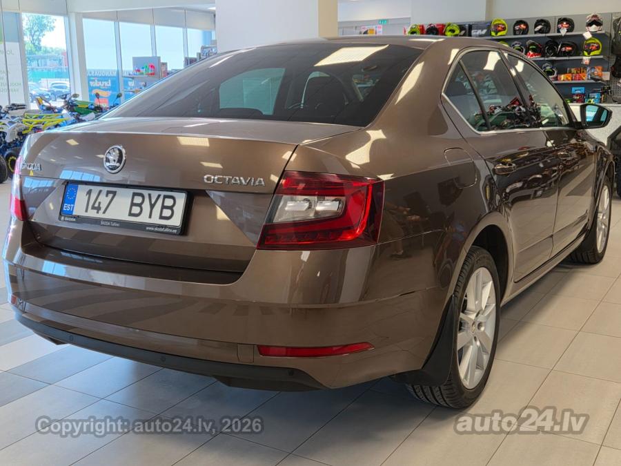 Brown Skoda Octavia 2018 in Haapsalu, with an engine capacity of 1.00 L and mileage of 146 thousand km for 10999 €, photo 9 on AUTOMOTO.COM.LV