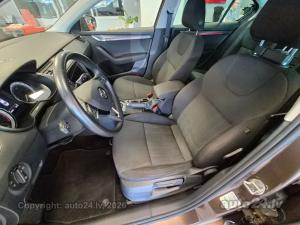 Brown Skoda Octavia 2018 in Haapsalu, with an engine capacity of 1.00 L and mileage of 146 thousand km for 10999 €, photo 25 on AUTOMOTO.COM.LV