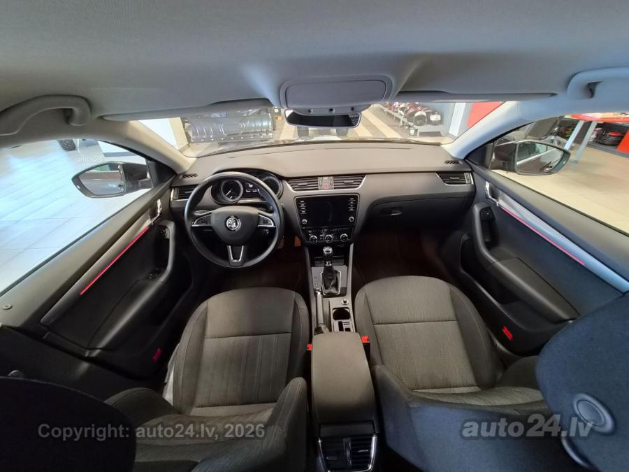 Brown Skoda Octavia 2018 in Haapsalu, with an engine capacity of 1.00 L and mileage of 146 thousand km for 10999 €, photo 26 on AUTOMOTO.COM.LV