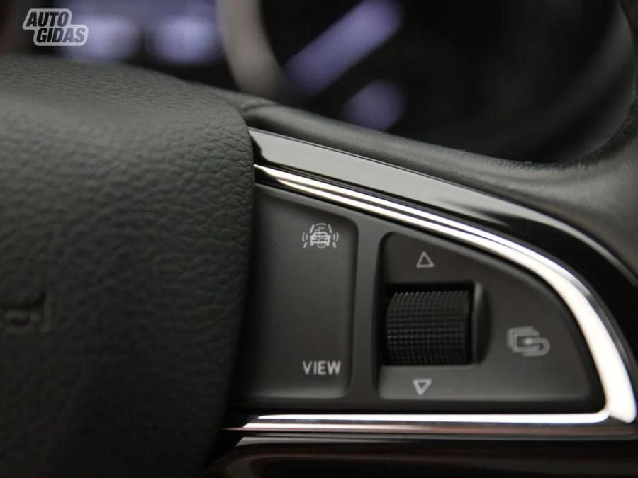 Brown Skoda Octavia 2018 in Vilnius, with an engine capacity of 1.60 L and mileage of 186 thousand km for 10199 €, photo 30 on AUTOMOTO.COM.LV