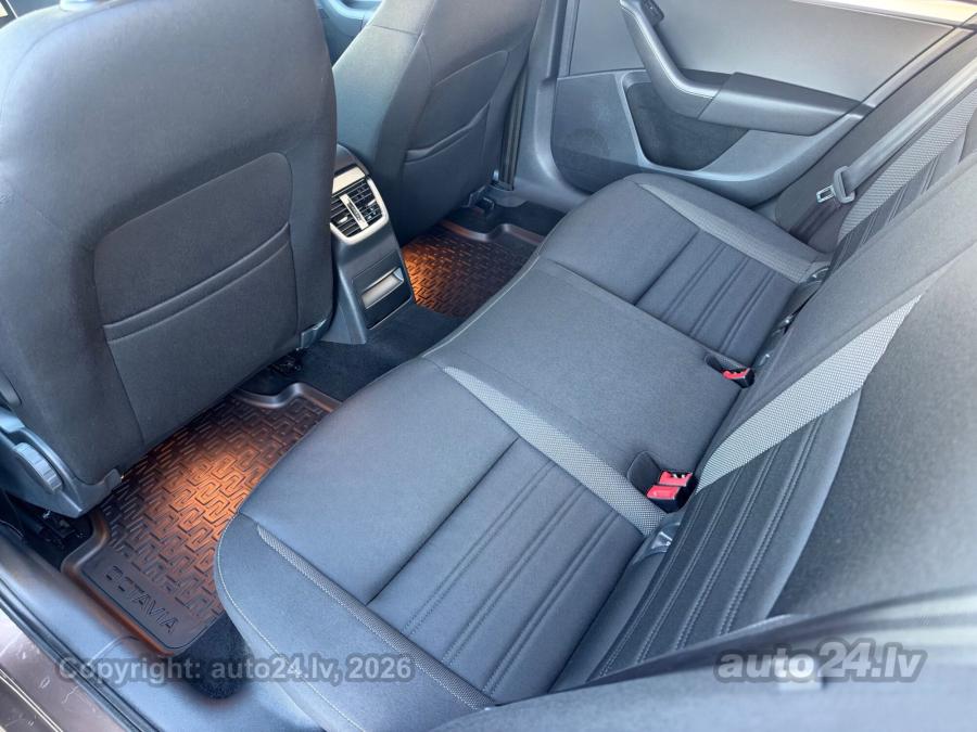 Brūns Skoda Octavia 2018 Rapla, ar dzinēja tilpumu 1.40 L un nobraukumu 174 tūkst. km par 9700 €, foto 10 vietnē AUTOMOTO.COM.LV