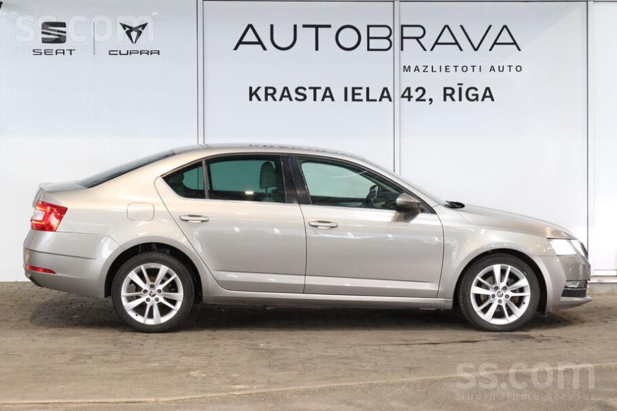 Brown Skoda Octavia 2019 in Riga, with an engine capacity of 1.50 L and mileage of 127 thousand km for 12000 €, photo 5 on AUTOMOTO.COM.LV