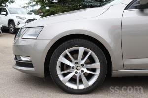 Brown Skoda Octavia 2019 in Riga, with an engine capacity of 1.50 L and mileage of 127 thousand km for 12000 €, photo 30 on AUTOMOTO.COM.LV