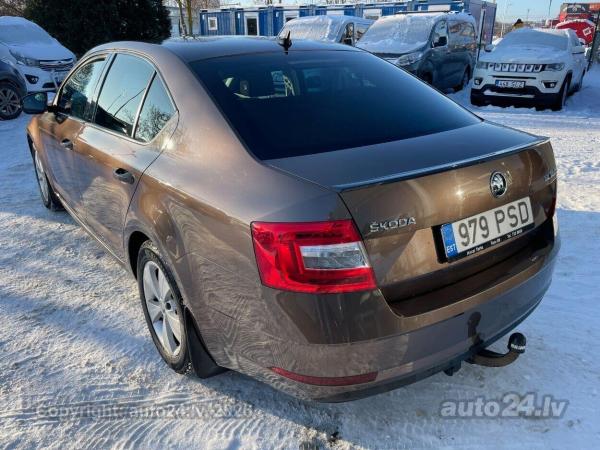 Brown Skoda Octavia 2019 in Tartu, with an engine capacity of 1.50 L and mileage of 155 thousand km for 12490 €, photo 4 on AUTOMOTO.COM.LV