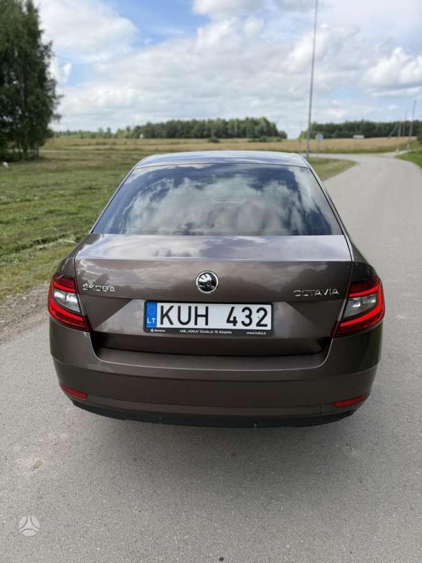 Brown Skoda Octavia 2019 in Silale, with an engine capacity of 1.60 L and mileage of 120 thousand km for 11000 €, photo 5 on AUTOMOTO.COM.LV
