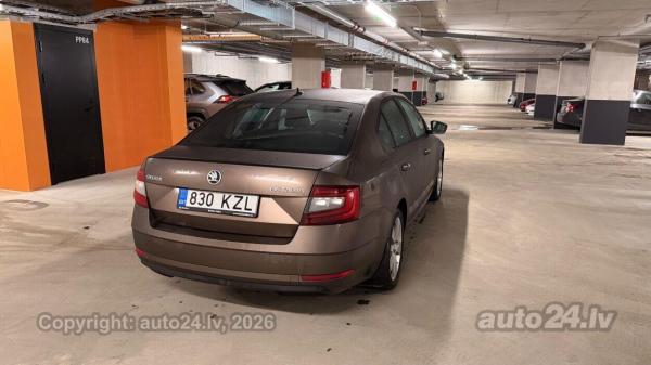 Brūns Skoda Octavia 2020 Tallina, ar dzinēja tilpumu 1.50 L un nobraukumu 83 tūkst. km par 14500 €, foto 3 vietnē AUTOMOTO.COM.LV