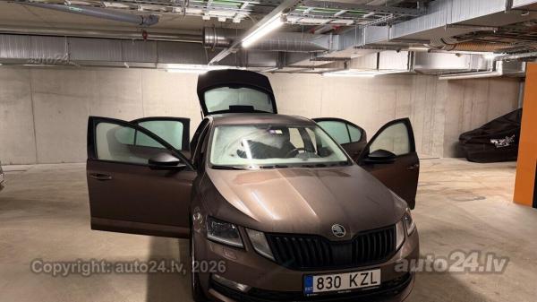 Brūns Skoda Octavia 2020 Tallina, ar dzinēja tilpumu 1.50 L un nobraukumu 83 tūkst. km par 14500 €, foto 8 vietnē AUTOMOTO.COM.LV