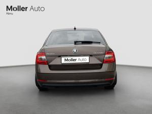 Brūns Skoda Octavia 2020 Pērnava, ar dzinēja tilpumu 1.00 L un nobraukumu 108 tūkst. km par 11900 €, foto 5 vietnē AUTOMOTO.COM.LV
