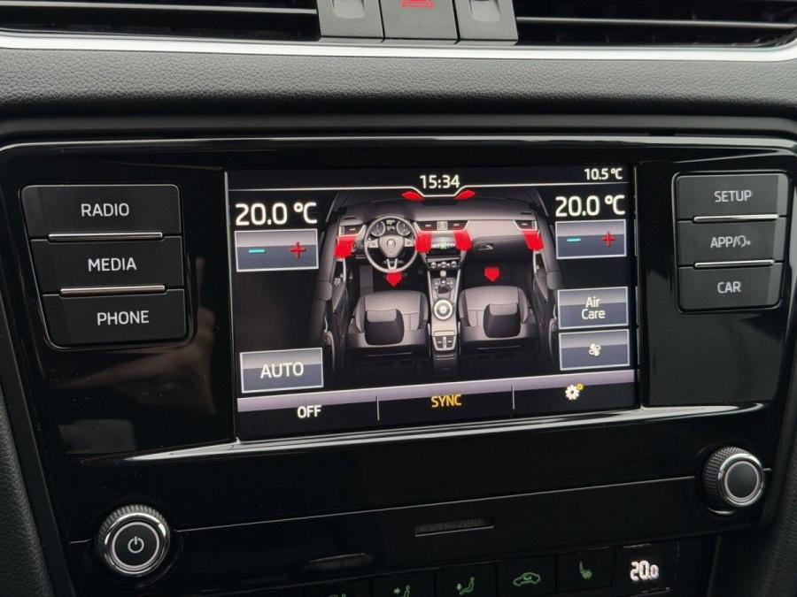 Brūns Skoda Octavia 2020 Pērnava, ar dzinēja tilpumu 1.00 L un nobraukumu 108 tūkst. km par 11900 €, foto 16 vietnē AUTOMOTO.COM.LV