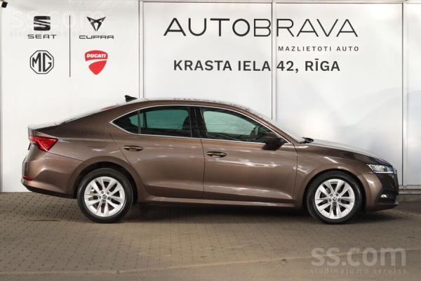 Коричневый Шкода Октавия 2021 в Рига, объемом двигателя 1.00 л и пробегом 126 тыс. км за 14100 €, фото 5 на AUTOMOTO.COM.LV