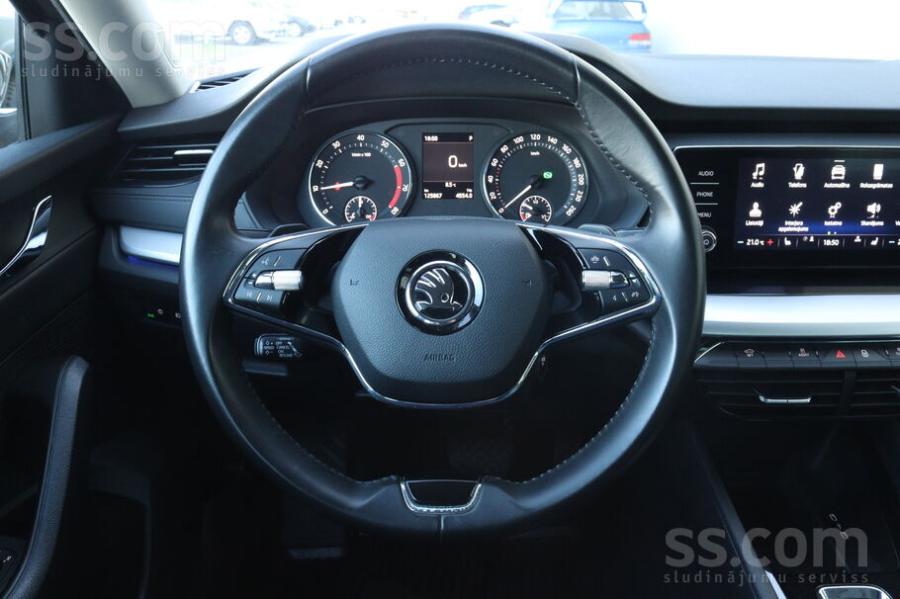 Brown Skoda Octavia 2021 in Riga, with an engine capacity of 1.00 L and mileage of 126 thousand km for 14100 €, photo 11 on AUTOMOTO.COM.LV