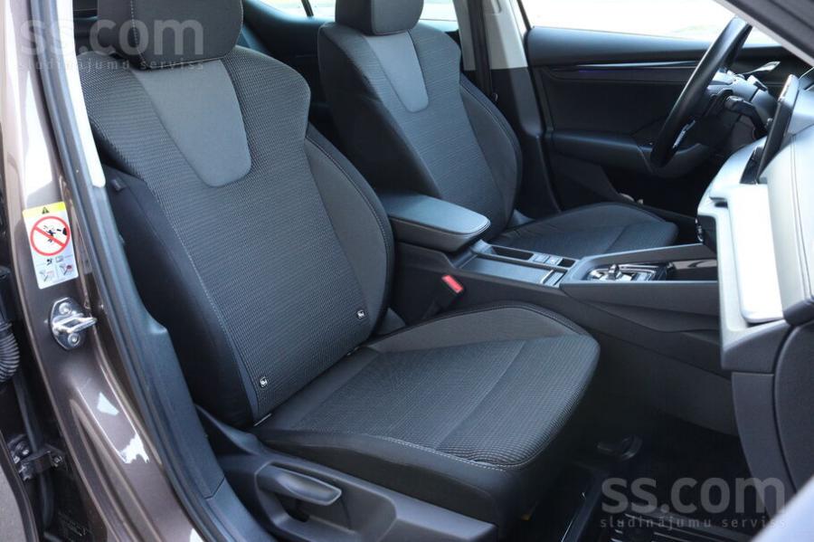 Brown Skoda Octavia 2021 in Riga, with an engine capacity of 1.00 L and mileage of 126 thousand km for 14100 €, photo 28 on AUTOMOTO.COM.LV
