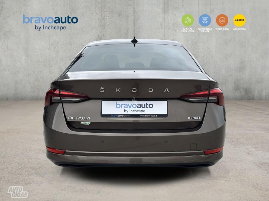 Brūns Skoda Octavia 2021 Klaipėda, ar dzinēja tilpumu 1.00 L un nobraukumu 126 tūkst. km par 15900 €, foto 5 vietnē AUTOMOTO.COM.LV