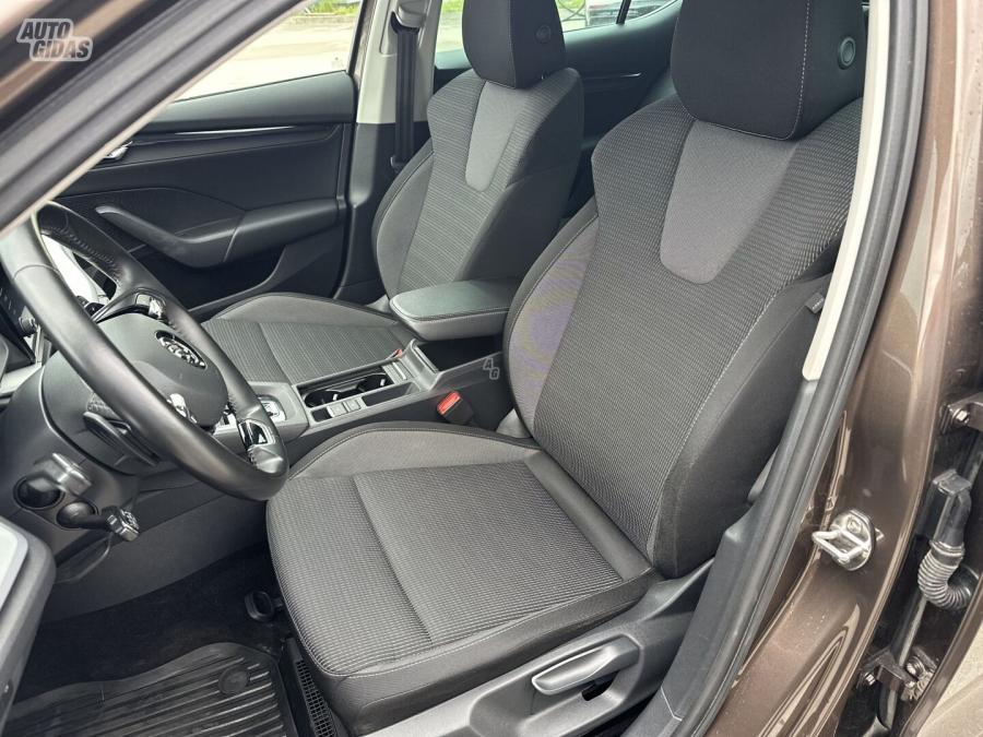Brūns Skoda Octavia 2021 Klaipėda, ar dzinēja tilpumu 1.00 L un nobraukumu 126 tūkst. km par 15900 €, foto 12 vietnē AUTOMOTO.COM.LV