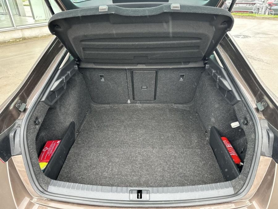 Brūns Skoda Octavia 2021 Klaipėda, ar dzinēja tilpumu 1.00 L un nobraukumu 126 tūkst. km par 15900 €, foto 24 vietnē AUTOMOTO.COM.LV