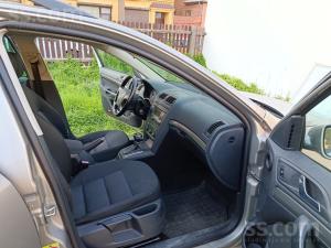 Brūns Skoda Octavia 2006 Rīga, ar dzinēja tilpumu 2.00 L un nobraukumu 249 tūkst. km par 1700 €, foto  vietnē AUTOMOTO.COM.LV