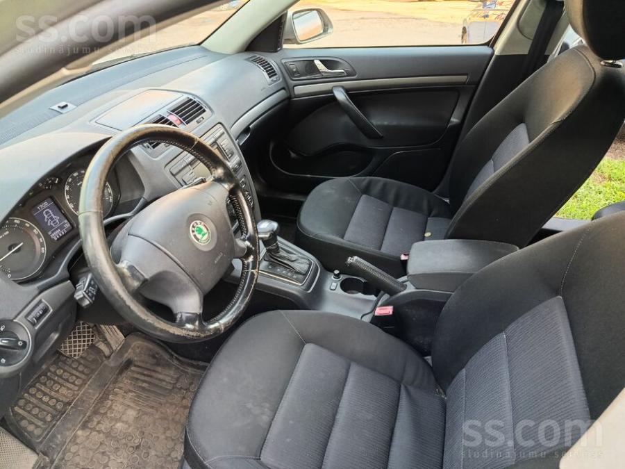 Brūns Skoda Octavia 2006 Rīga, ar dzinēja tilpumu 2.00 L un nobraukumu 249 tūkst. km par 1700 €, foto 4 vietnē AUTOMOTO.COM.LV