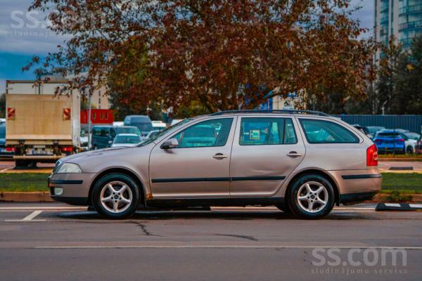 Brūns Skoda Octavia 2007 Rīga, ar dzinēja tilpumu 1.60 L un nobraukumu 447 tūkst. km par 750 €, foto 2 vietnē AUTOMOTO.COM.LV