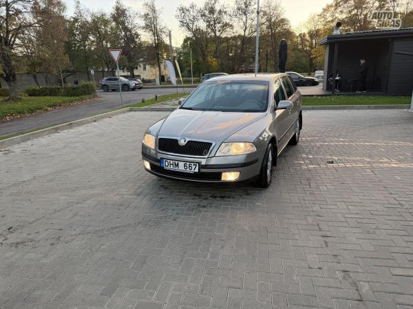 Шкода Октавия 2008 в Вильнюс на AUTOMOTO.COM.LV Коричневый Шкода Октавия 2008 в Вильнюс, объемом двигателя 1.90 л и пробегом 234 тыс. км за 1650 €, фото 4 на AUTOMOTO.COM.LV