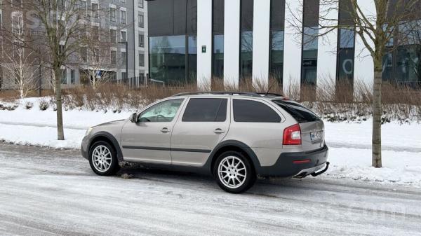 Brown Skoda Octavia 2009 in Riga, with an engine capacity of 1.80 L and mileage of 234 thousand km for 6200 €, photo 1 on AUTOMOTO.COM.LV