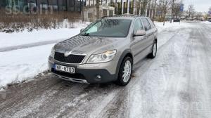 Brown Skoda Octavia 2009 in Riga, with an engine capacity of 1.80 L and mileage of 234 thousand km for 6200 €, photo 5 on AUTOMOTO.COM.LV